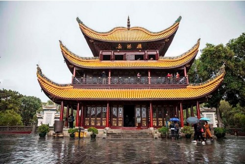 Changsha Private Day Tour Visiting Yueyang Tower, Dongting Lake & Junshan Island